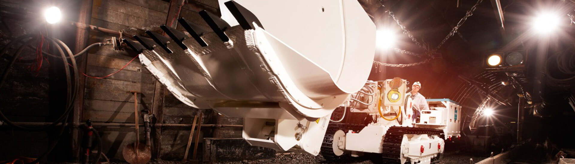 Side Tipping Loader | HSL - HAZEMAG